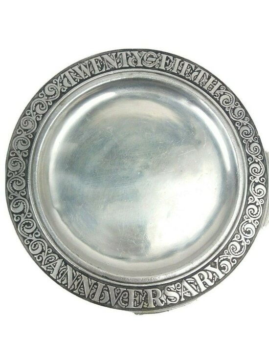 Wilton Armetale | Dining | Wilton Armetale Cast Metals Serving Plate ...